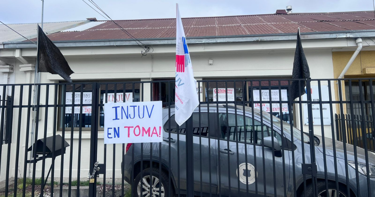INJUV Ñuble en toma: Funcionarios llevan 6 semanas de movilización ...